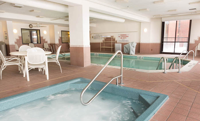 Drury Inn & Suites Evansville East - Drury Hotels