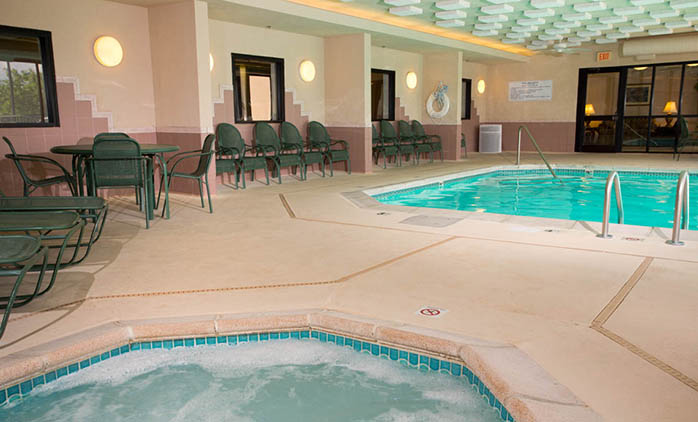 Drury Inn & Suites Kansas City Airport - Drury Hotels