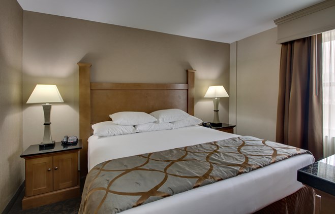 Drury Plaza Hotel Broadview Wichita - Drury Hotels