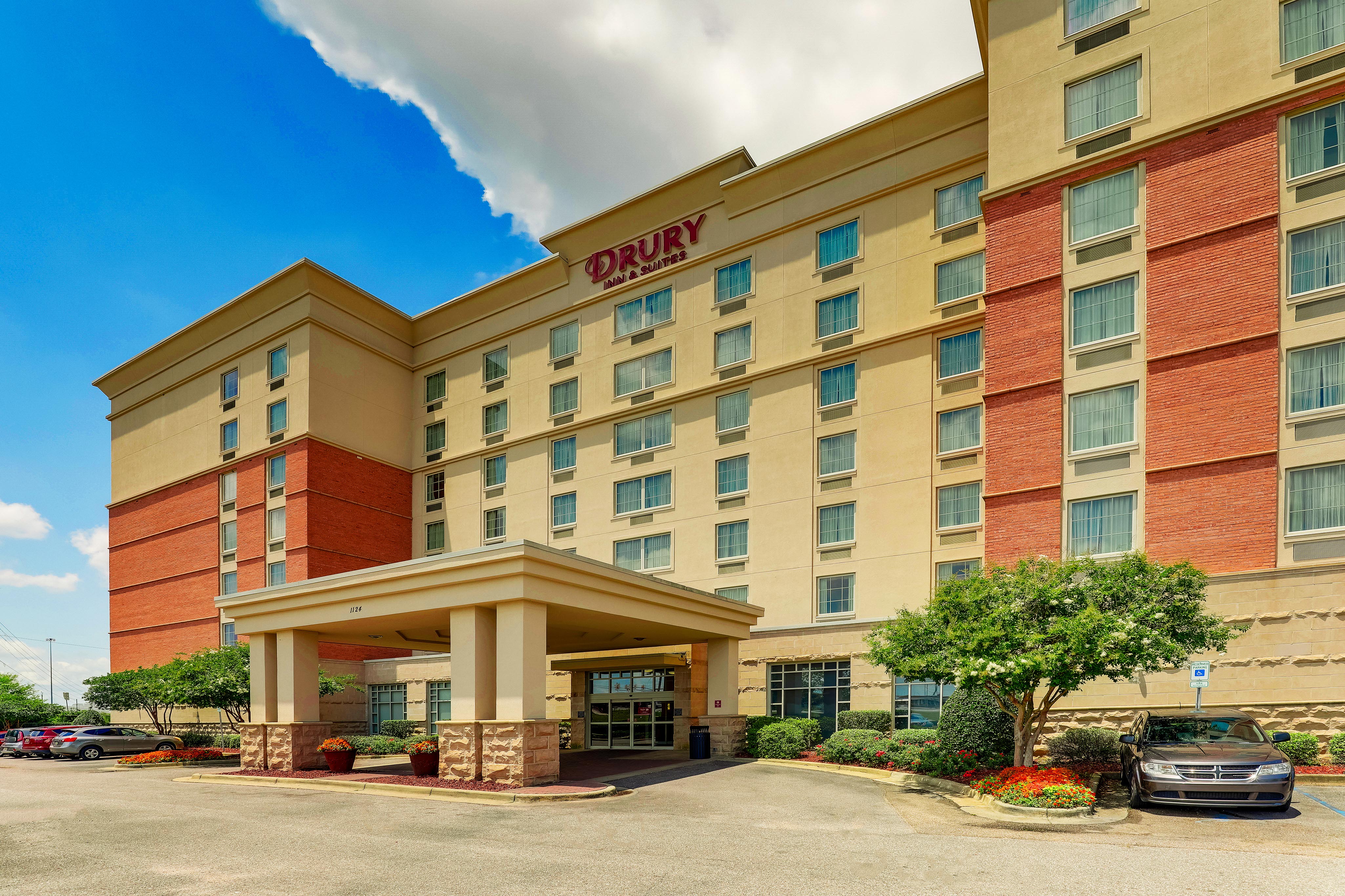 Drury Inn & Suites Montgomery - Drury Hotels